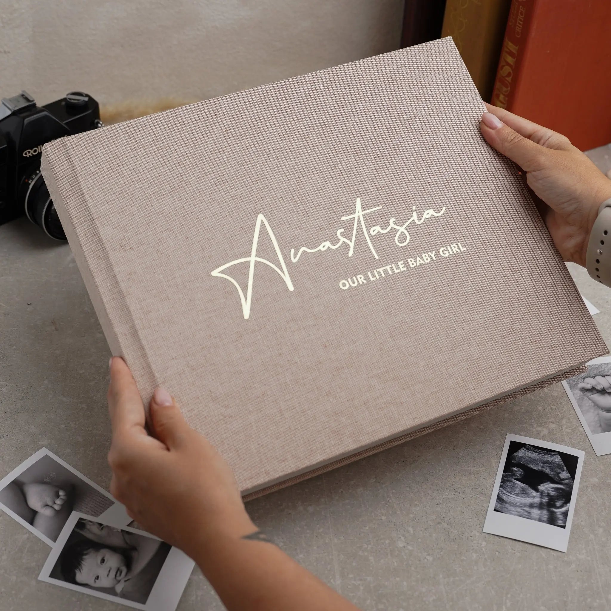 2023 Guestbook 01 - Oscar Albums